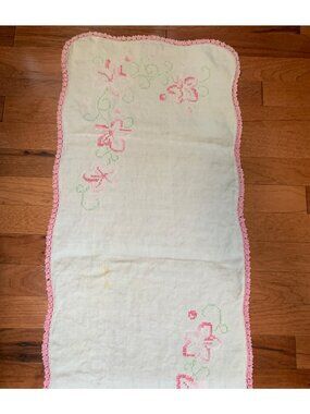 Dining | Handcross Stitched Floral Table Runner With Pink Crochet Trim ...